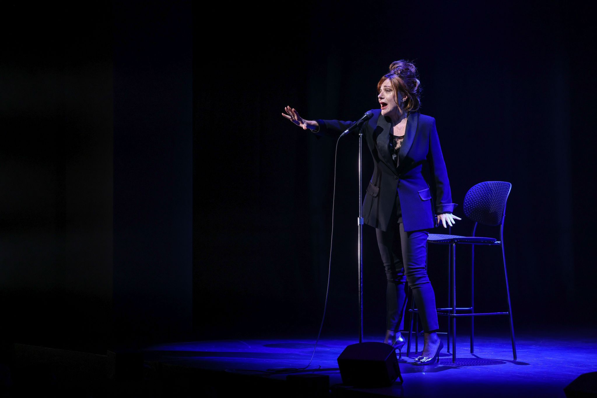 Divas by Bernadette Robinson - REVIEW