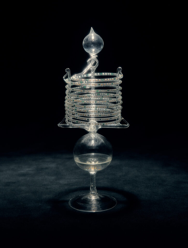 1001 Remarkable Objects in one remarkable book