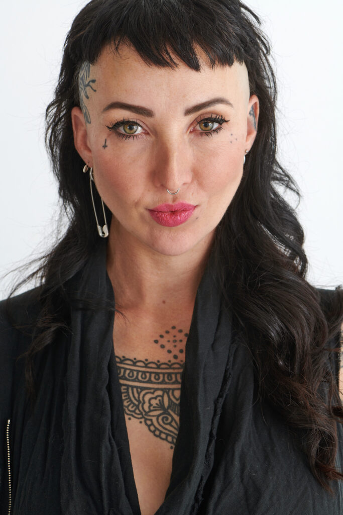 Shakespeare for dreamers and lovers