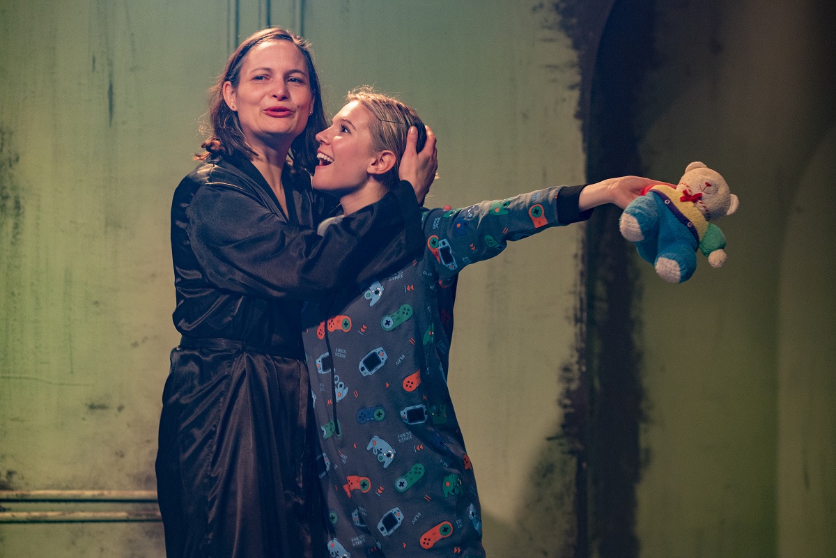 A Very Expensive Poison - REVIEW