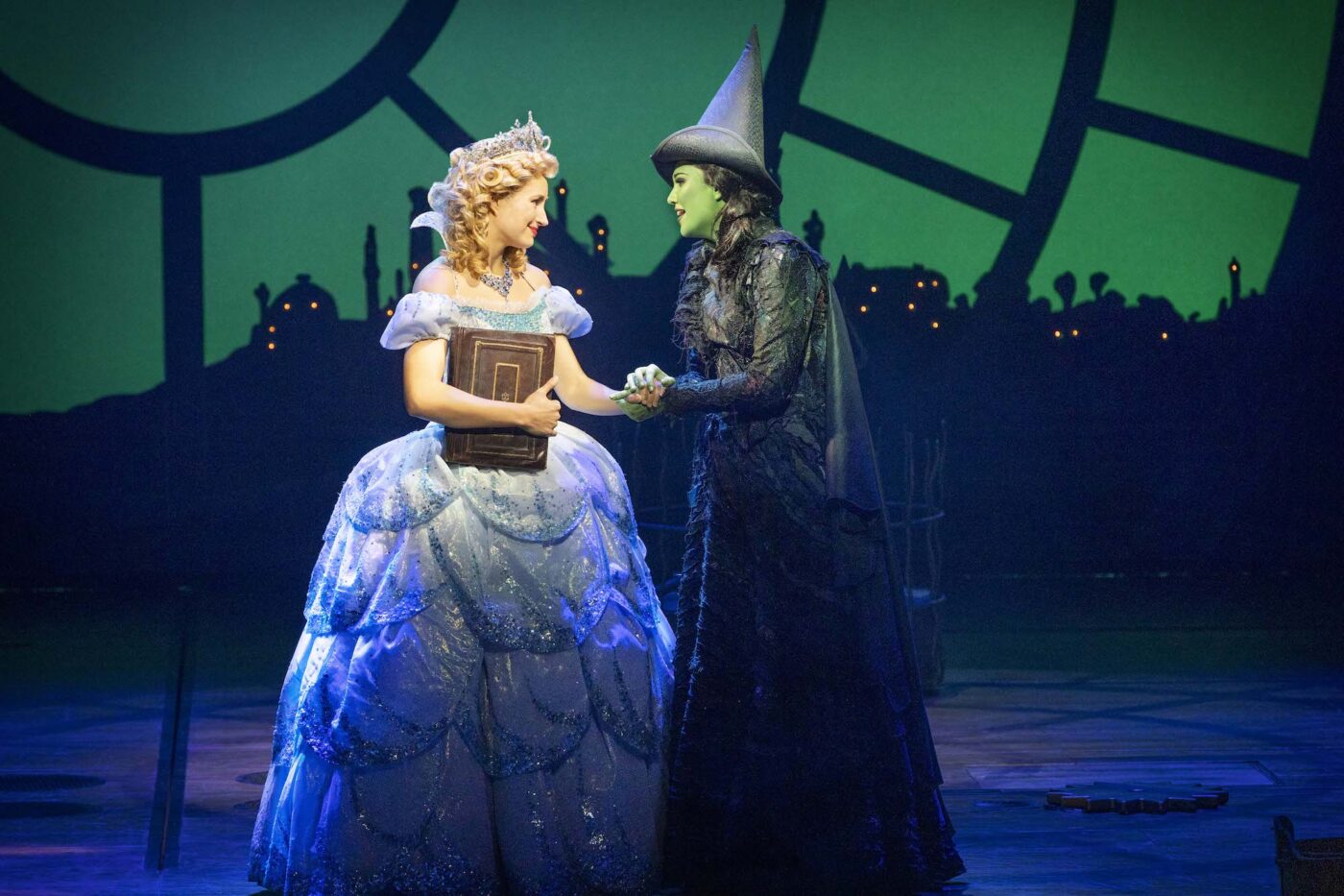 Wicked REVIEW
