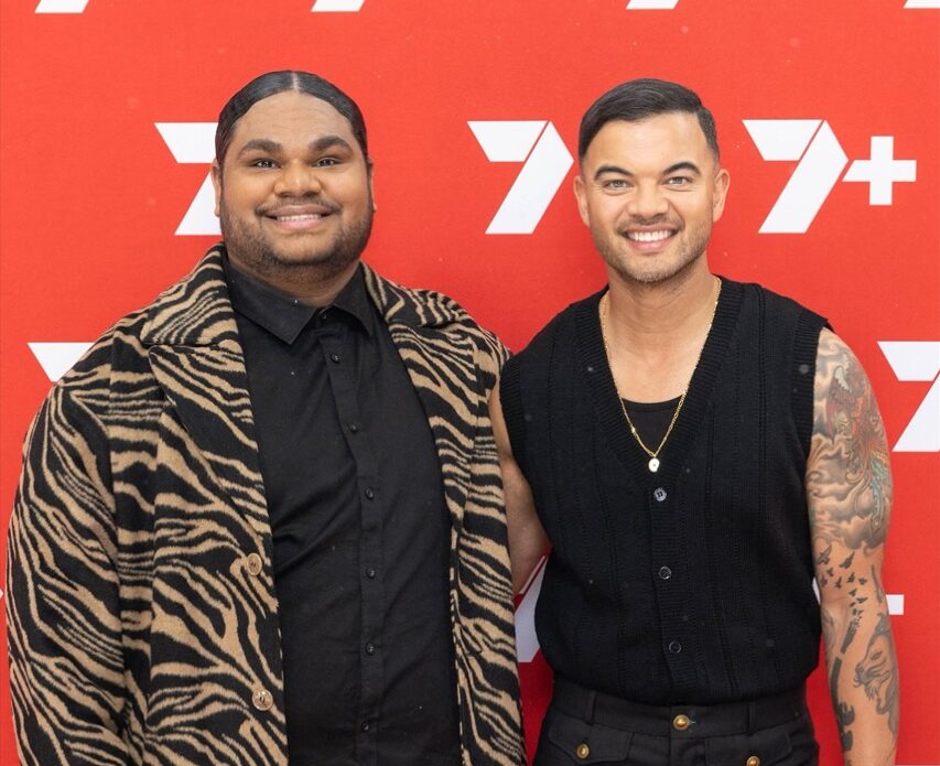 Australian Idol's Royston Noell teams up with Guy Sebastian live